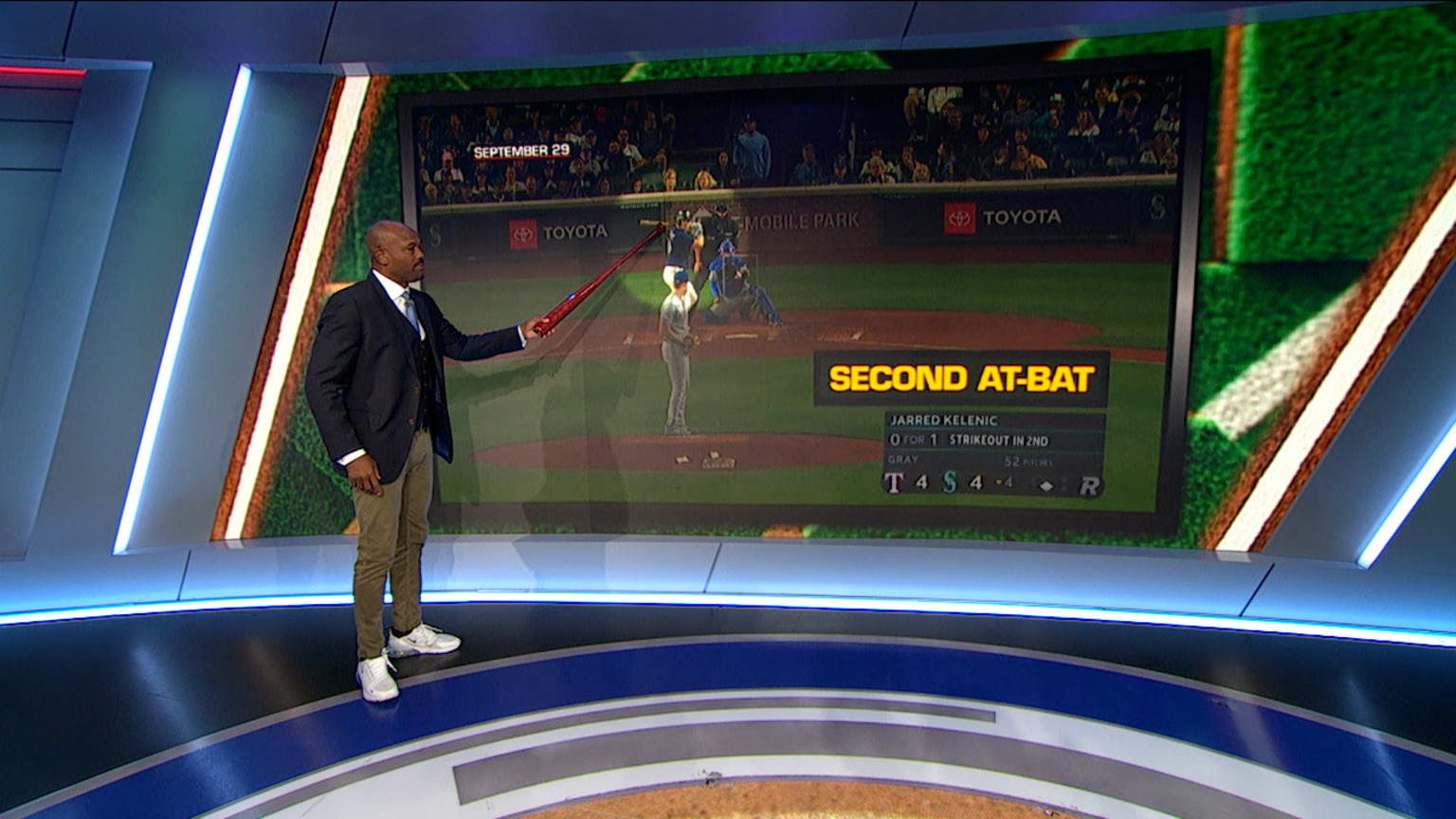 MLB Tonight: Crew breaks down Jarred Kelenic's swing | 10/01/2022 ...