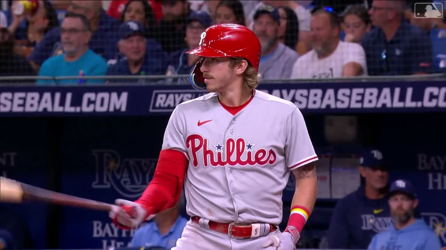 Stott se va de 5-4 con una impulsada | 05/07/2023 | Los Phillies de ...