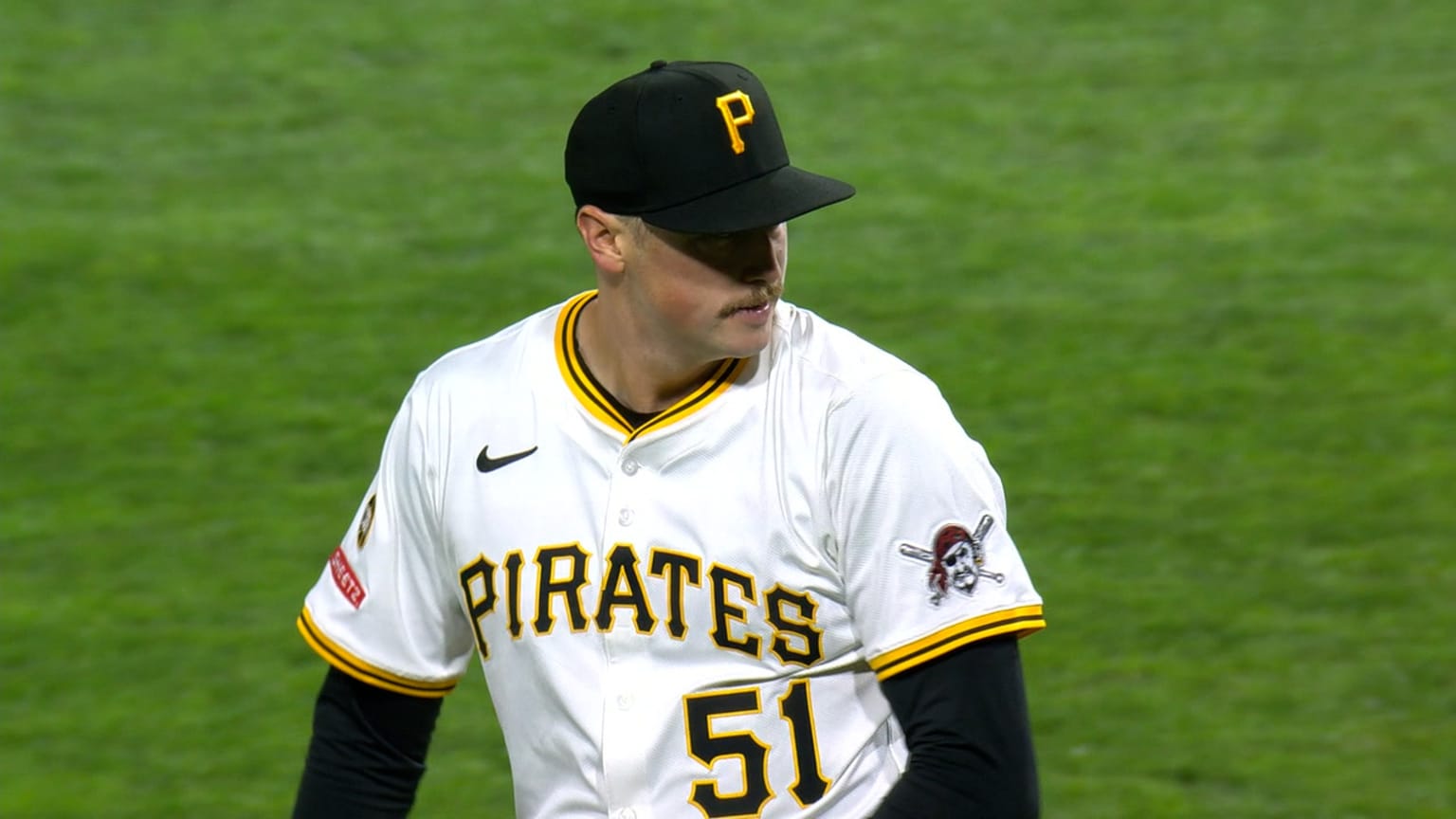 Evan Sisk's behind-the-back snag | 09/06/2025 | MLB.com