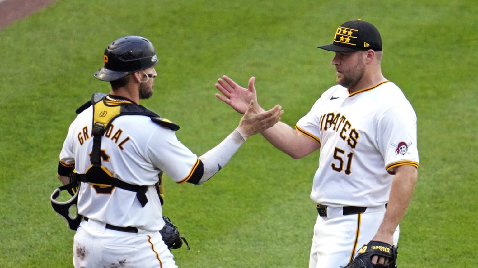 David Bednar seals the win | 05/25/2024 | Pittsburgh Pirates