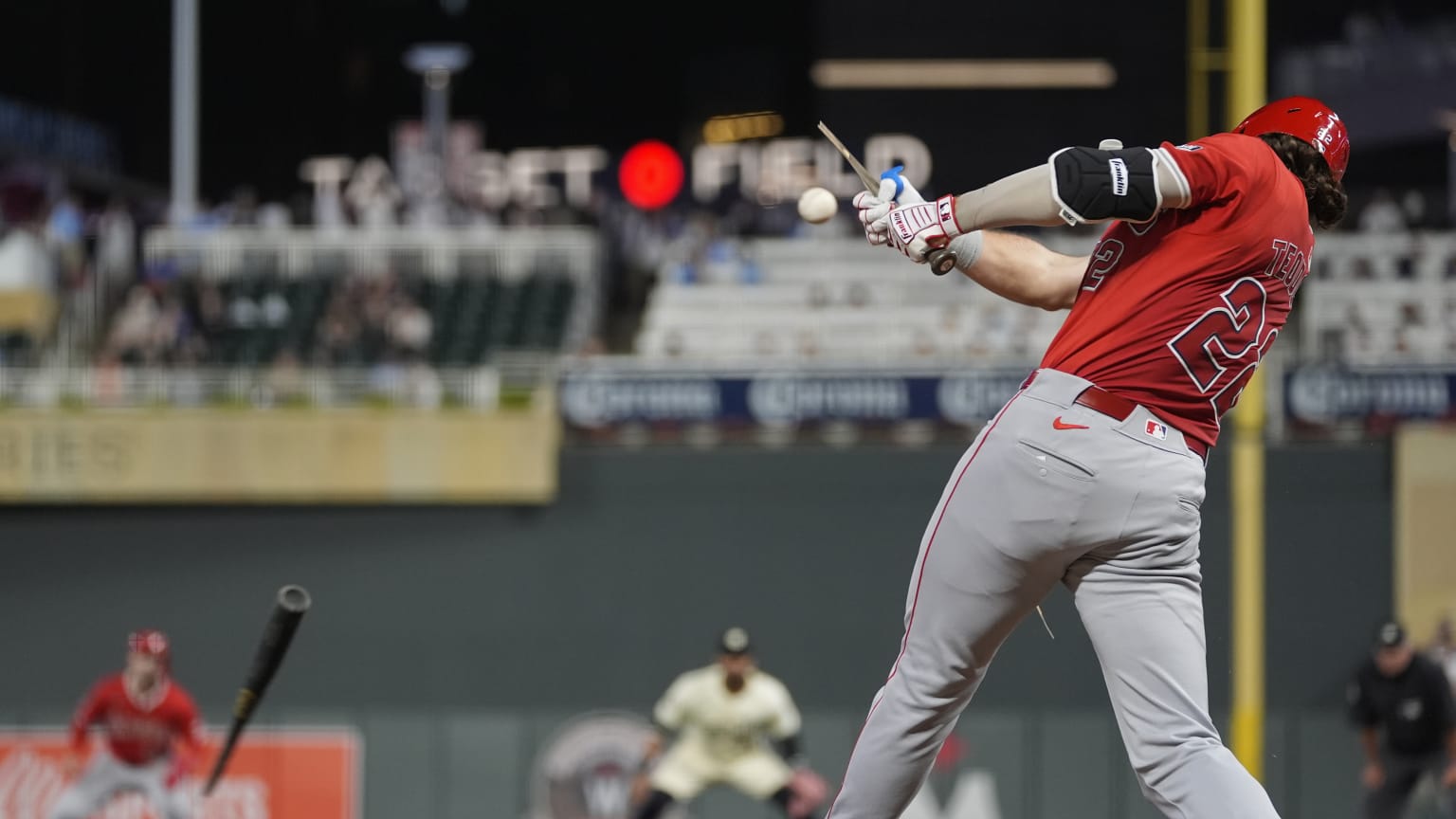 Bryce Teodosio's first career Major League hit | 09/10/2024 | Los ...