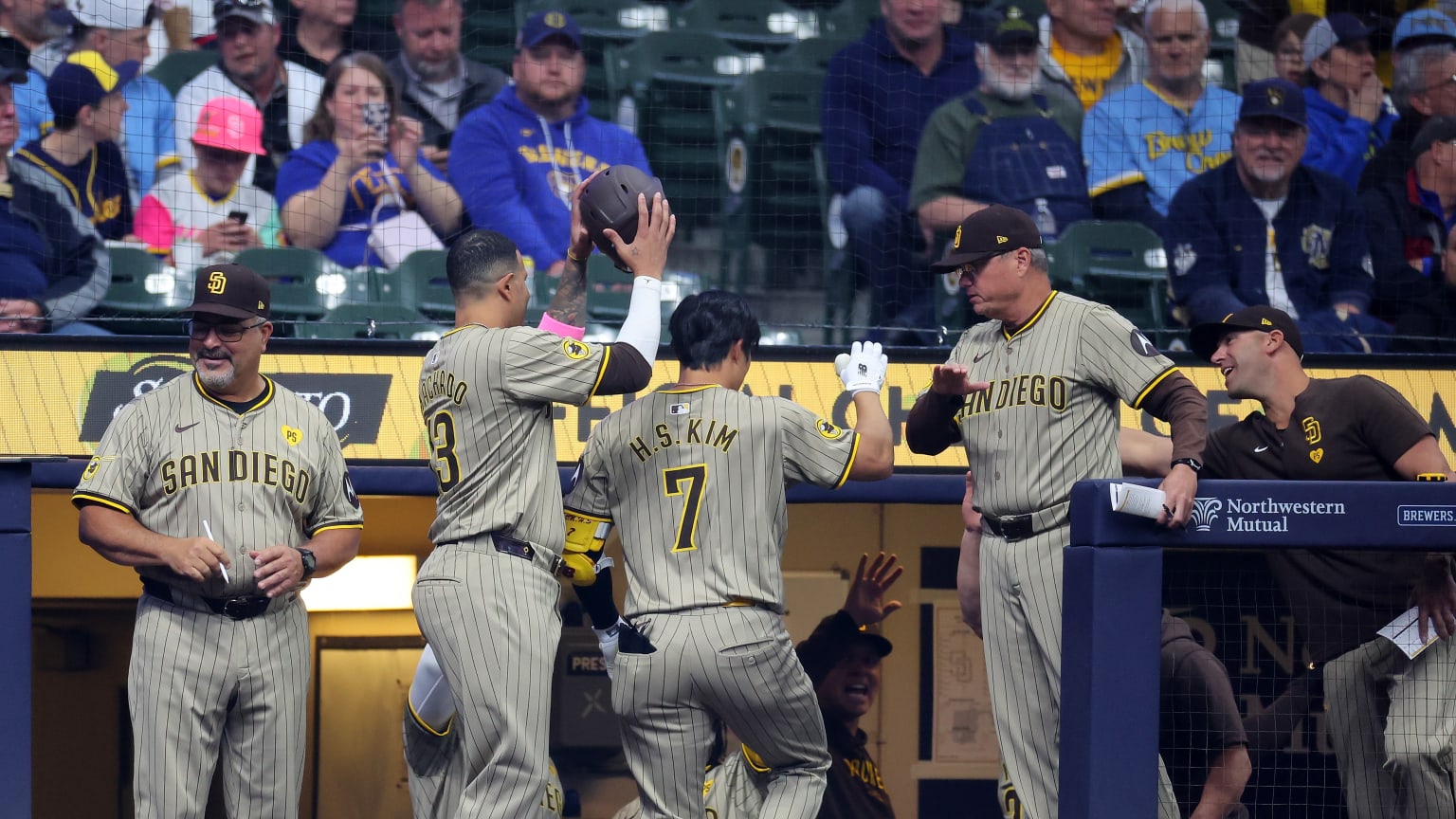 Padres score four runs in the first inning | 04/16/2024 | San Diego Padres