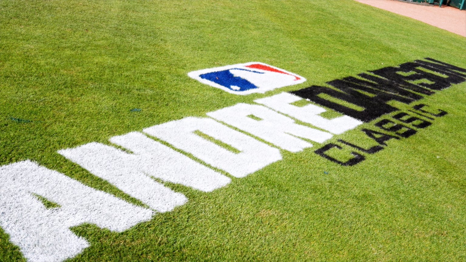 Recapping day one of the 2025 Andre Dawson Classic | 02/22/2025 | MLB.com