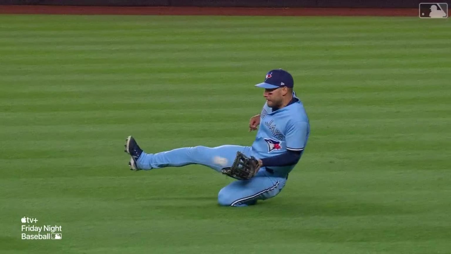 Kevin Kiermaier slides to rob Rizzo of a base-hit | 04/21/2023 ...