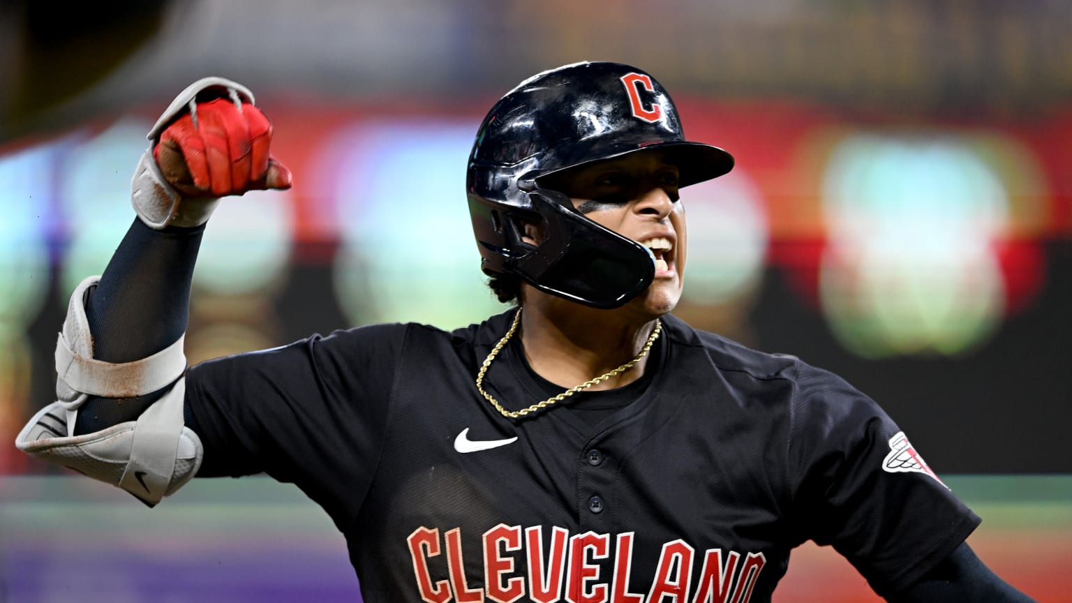 Bo Naylor's RBI triple | 06/25/2024 | Cleveland Guardians