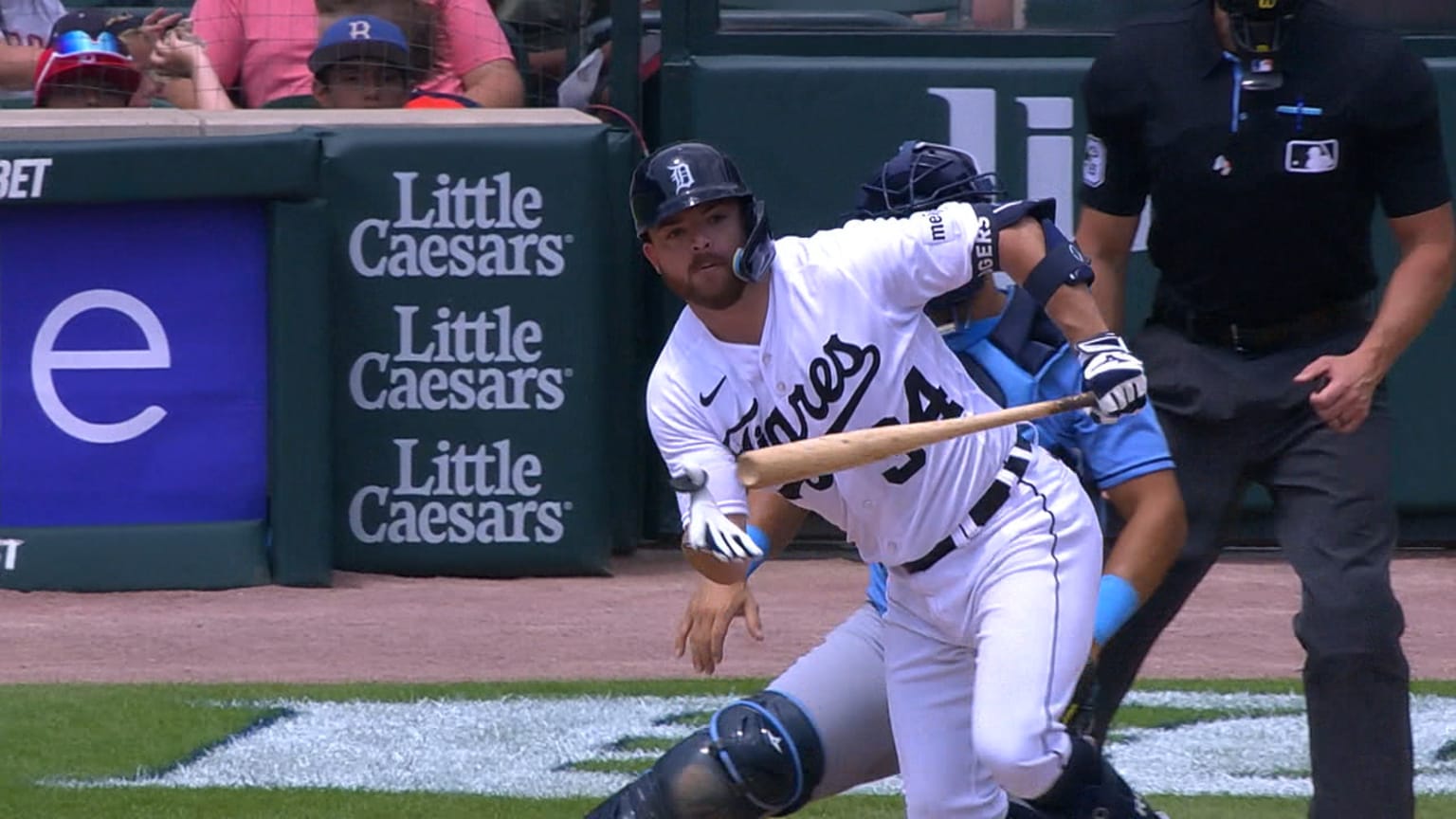 Jake Rogers hits an RBI single to left-center field | 08/05/2023 ...