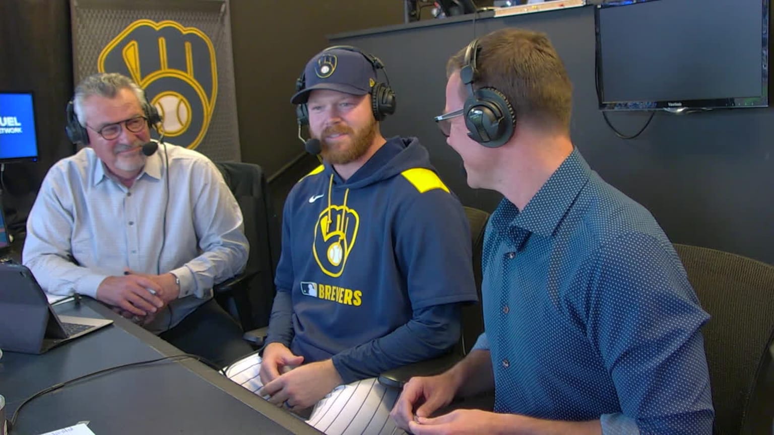 Brandon Woodruff joins the booth | 05/03/2025 | MLB.com