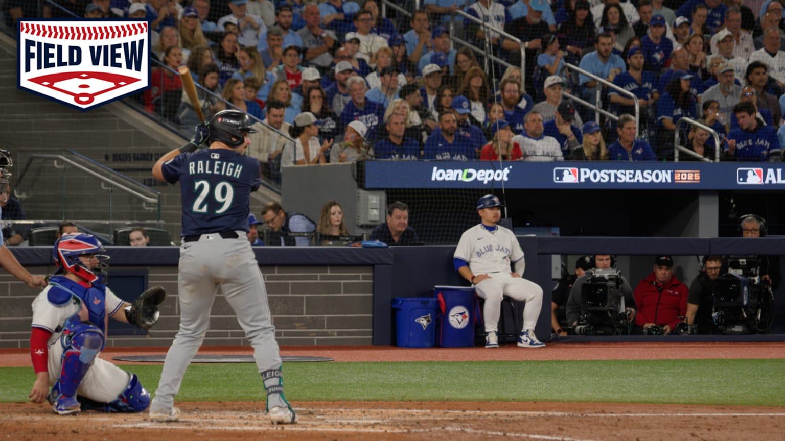 Field View: Cal Raleigh's solo home run | 10/20/2025 | Seattle Mariners