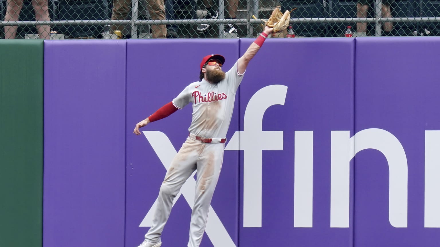Brandon Marsh's fantastic leaping catch | 06/08/2025 | Philadelphia ...