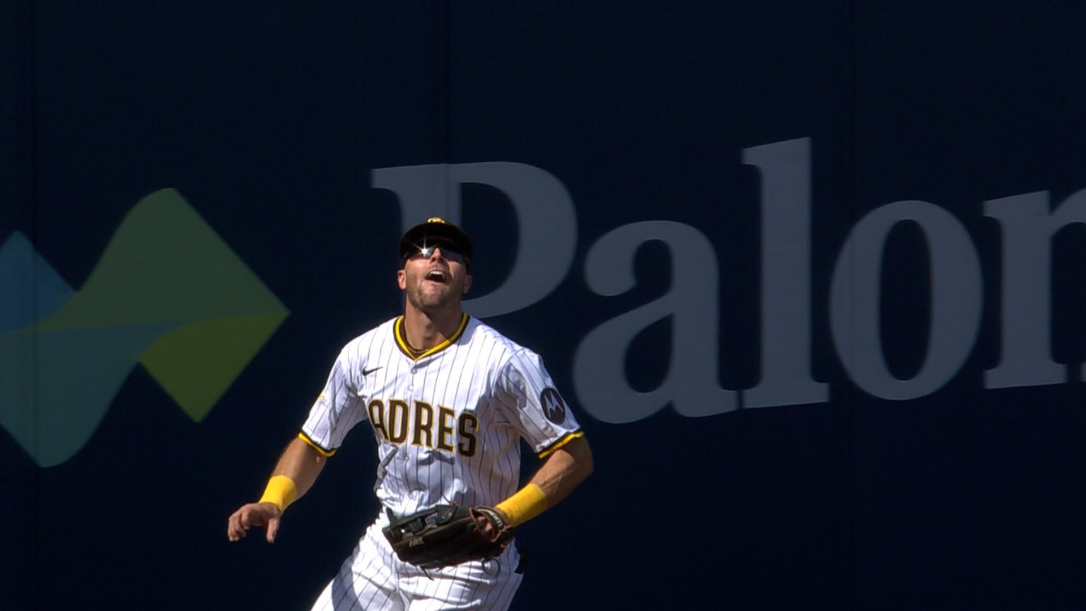 Brandon Lockridge's catch at the wall | 03/27/2025 | San Diego Padres