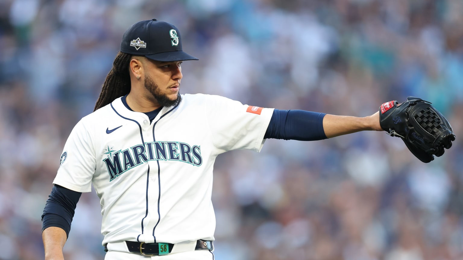 Luis Castillo lanza en blanco en el Juego 2 | 05/10/2025 | Lasmayores.com