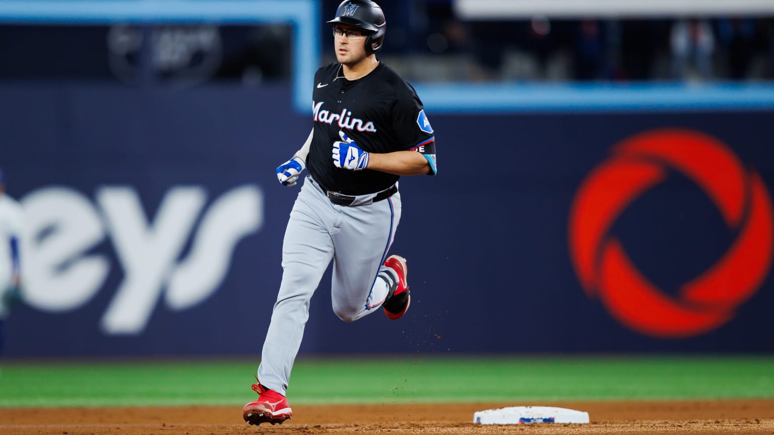 Jonah Bride's two-run homer (10) | 09/27/2024 | MLB.com