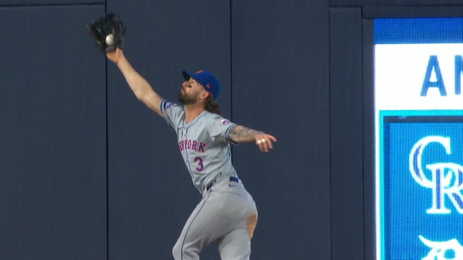 Jesse Winker's spinning catch | 09/10/2024 | New York Mets