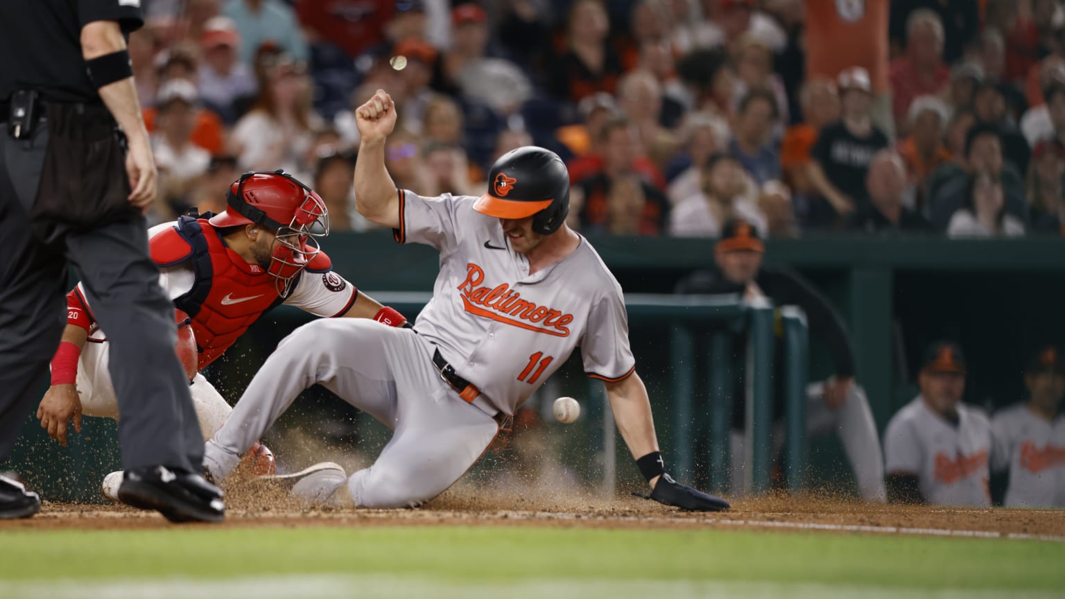 Colton Cowser pads the Orioles' lead with a sac fly | 05/08/2024 ...