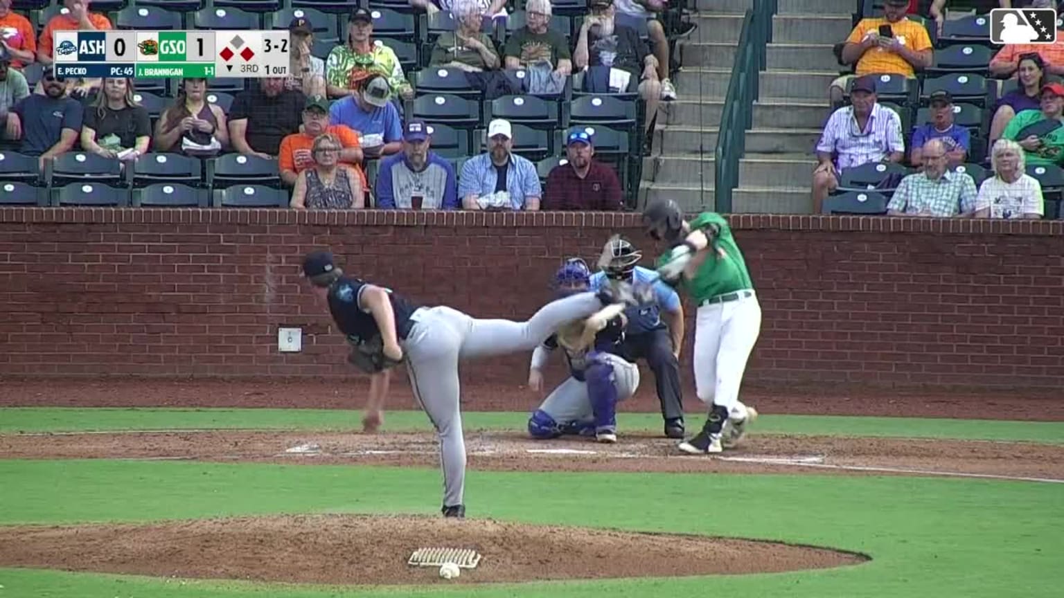 Jack Brannigan smacks a three-run home run | 25/07/2024 | Los Pirates ...