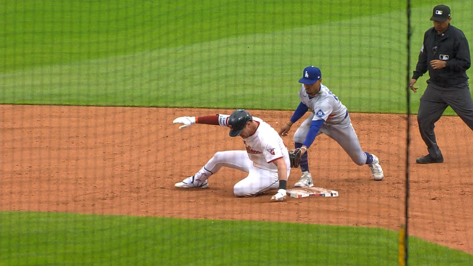 Teoscar Hernández's outfield assist | 05/28/2025 | Los Angeles Dodgers