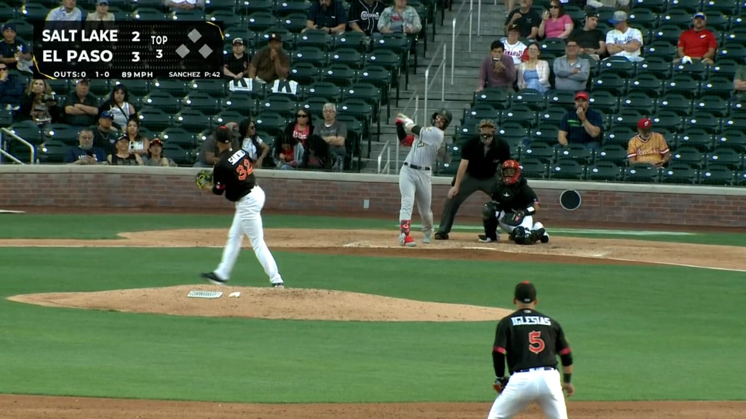 Trey Cabbage wallops a 469-foot homer | 04/27/2023 | MLB.com