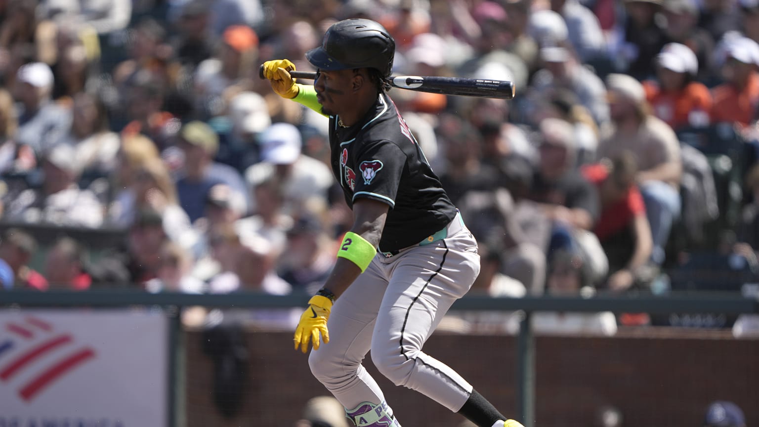 Geraldo Perdomo produce con sencillo | 25/05/2026 | Los D-Backs de Arizona