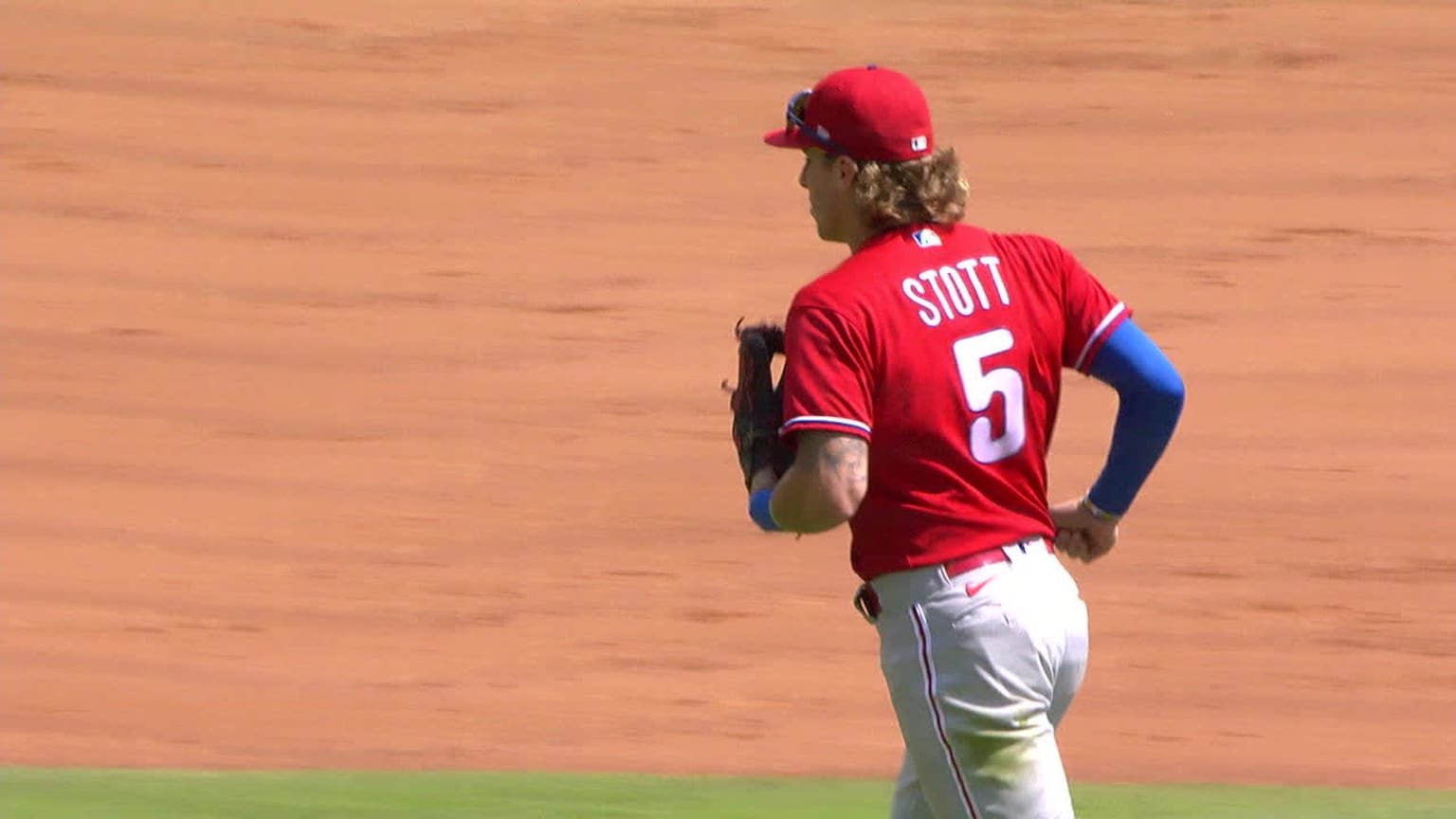 Bryson Stott makes a nice sliding play to end the 6th | 09/20/2023 ...