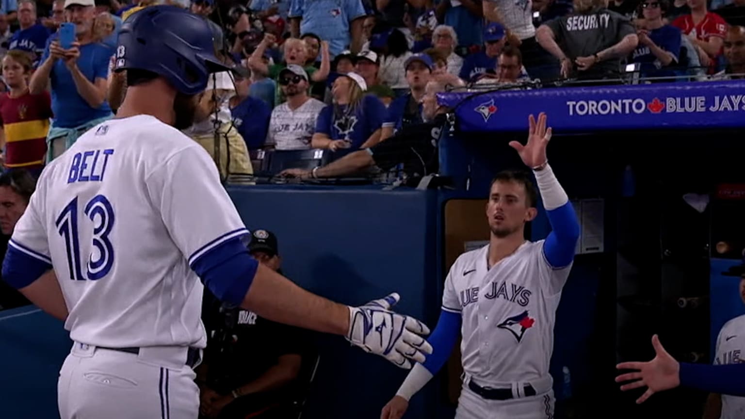 Brandon Belt belts a solo home run in the 8th inning | 08/11/2023 | New ...