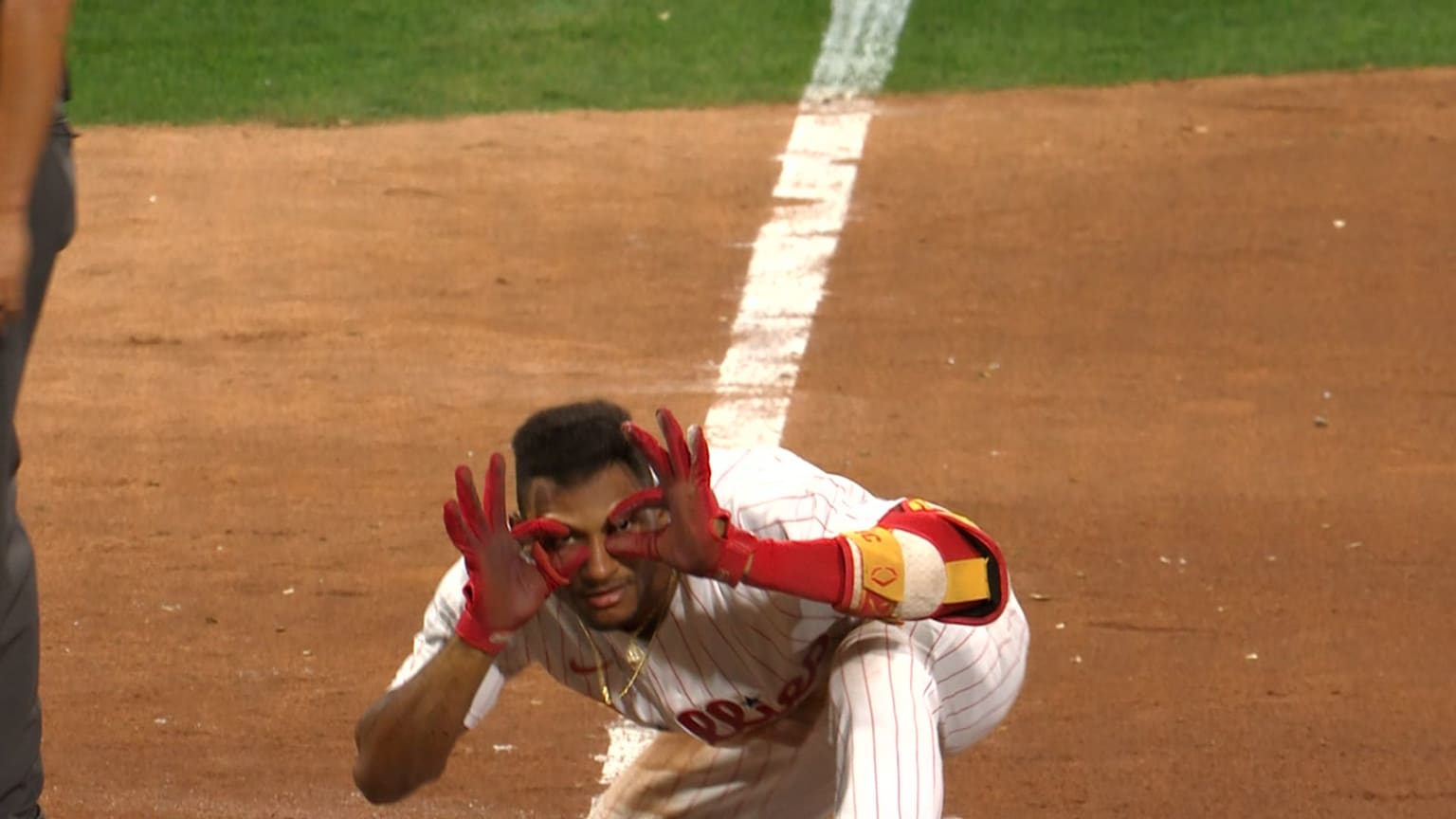 Johan Rojas hits a two-run triple in the 7th inning | 08/21/2023 ...