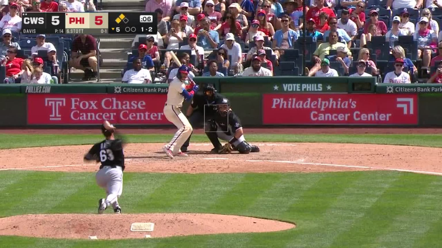 Bryson Stott's RBI single | 06/07/2026 | MLB.com