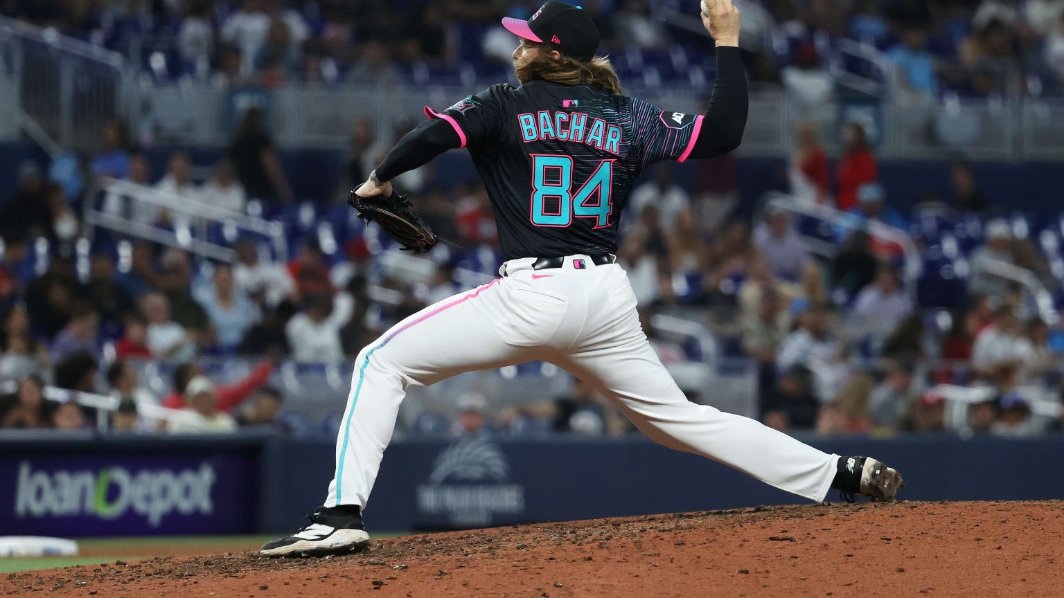 Lake Bachar earns the save | 07/05/2025 | Miami Marlins