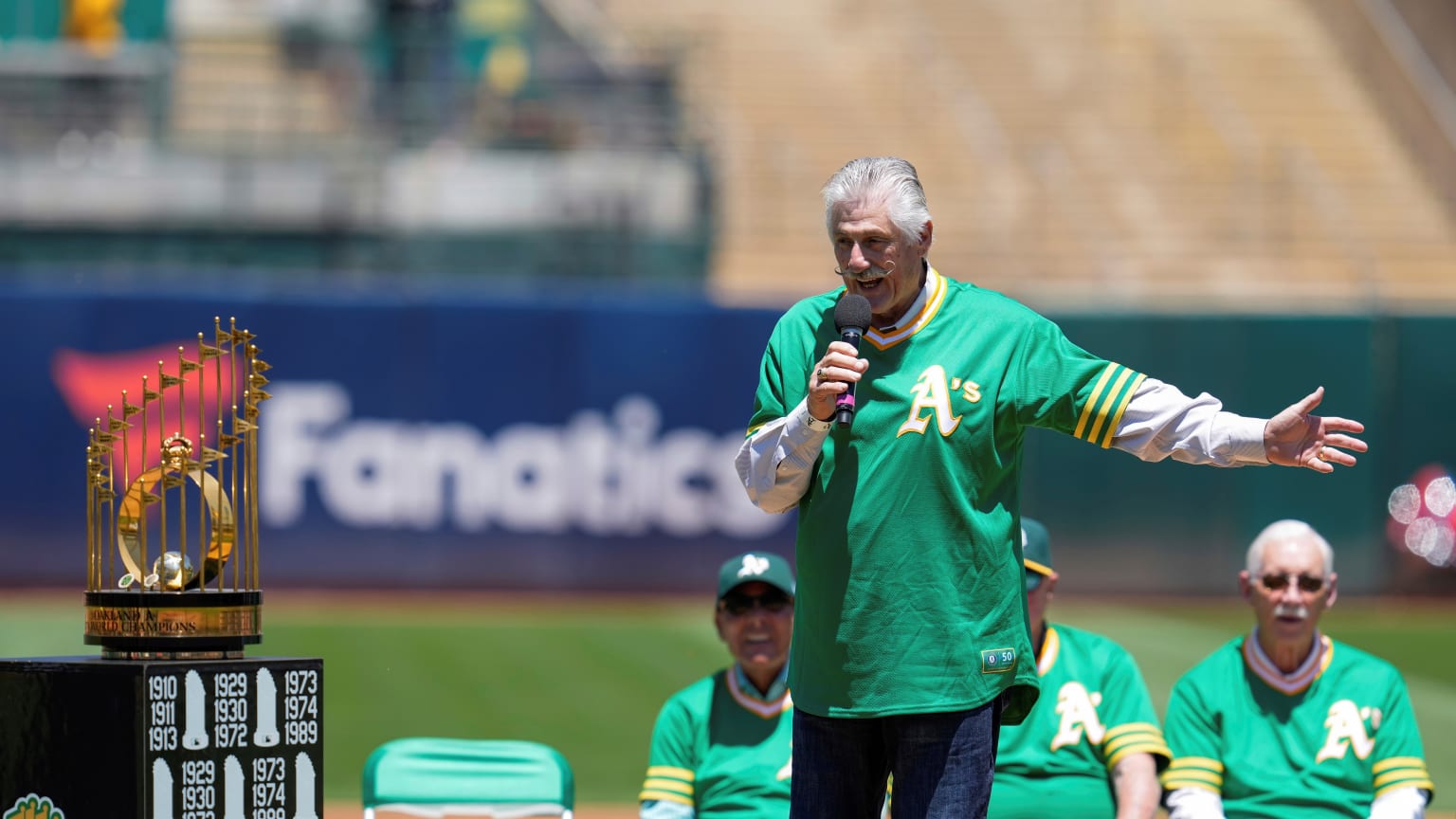 1974 World Series championship reunion in Oakland | 06/23/2024 | MLB.com