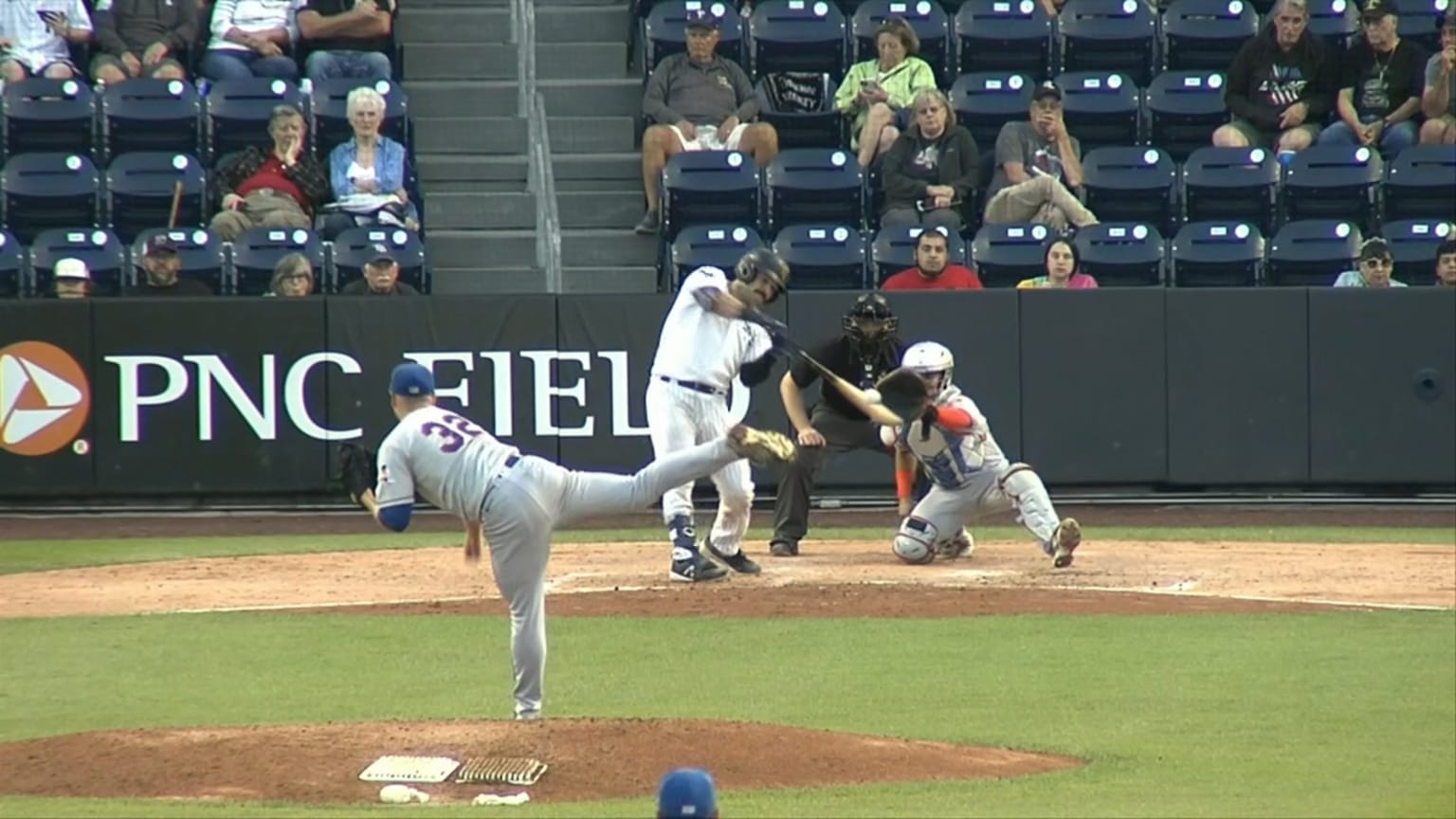 Austin Wells records three hits, including a double | 08/10/2023 | MLB.com