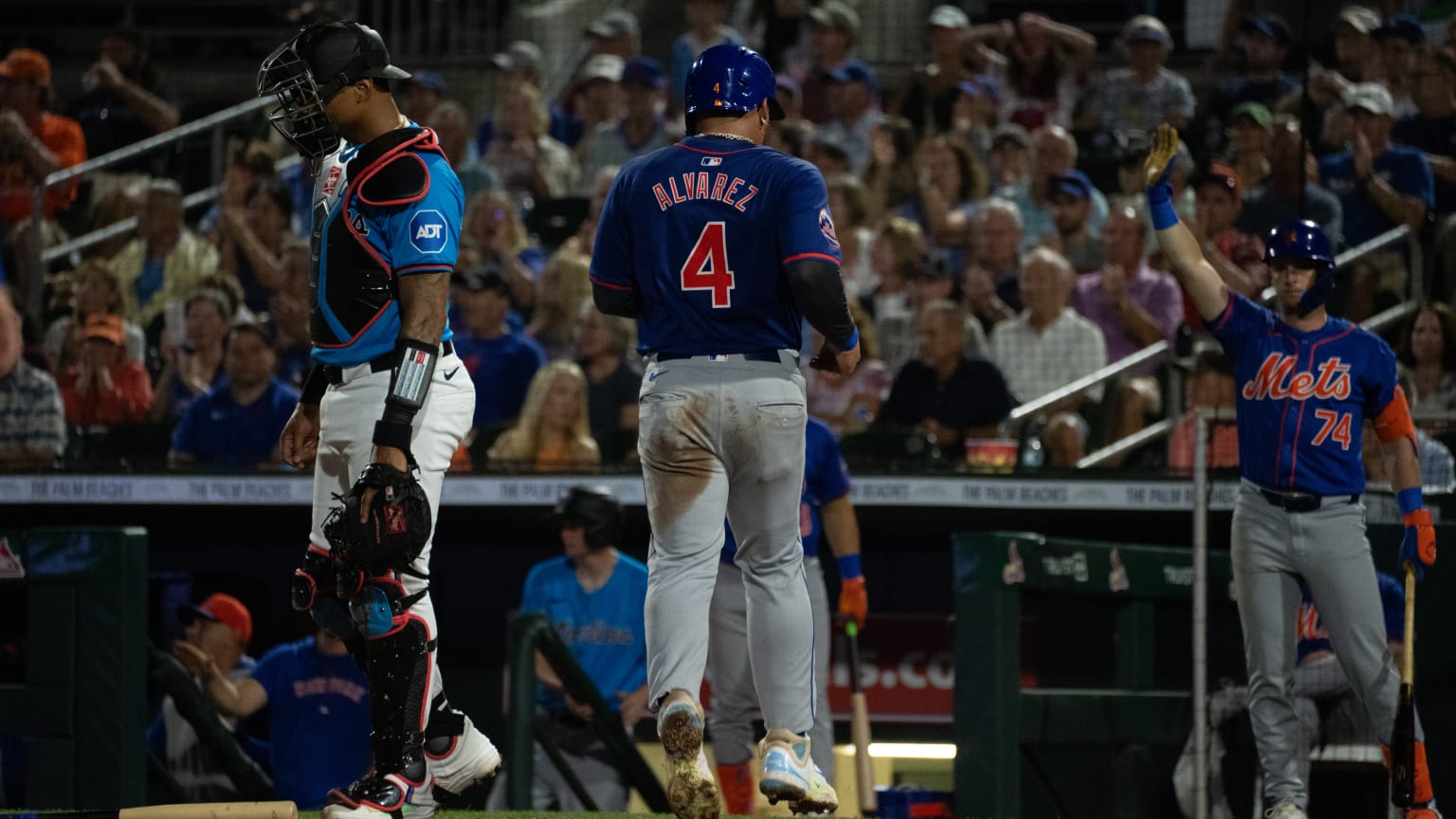 Francisco Alvarez hits a solo home run to left field | 08/03/2024 | Los ...
