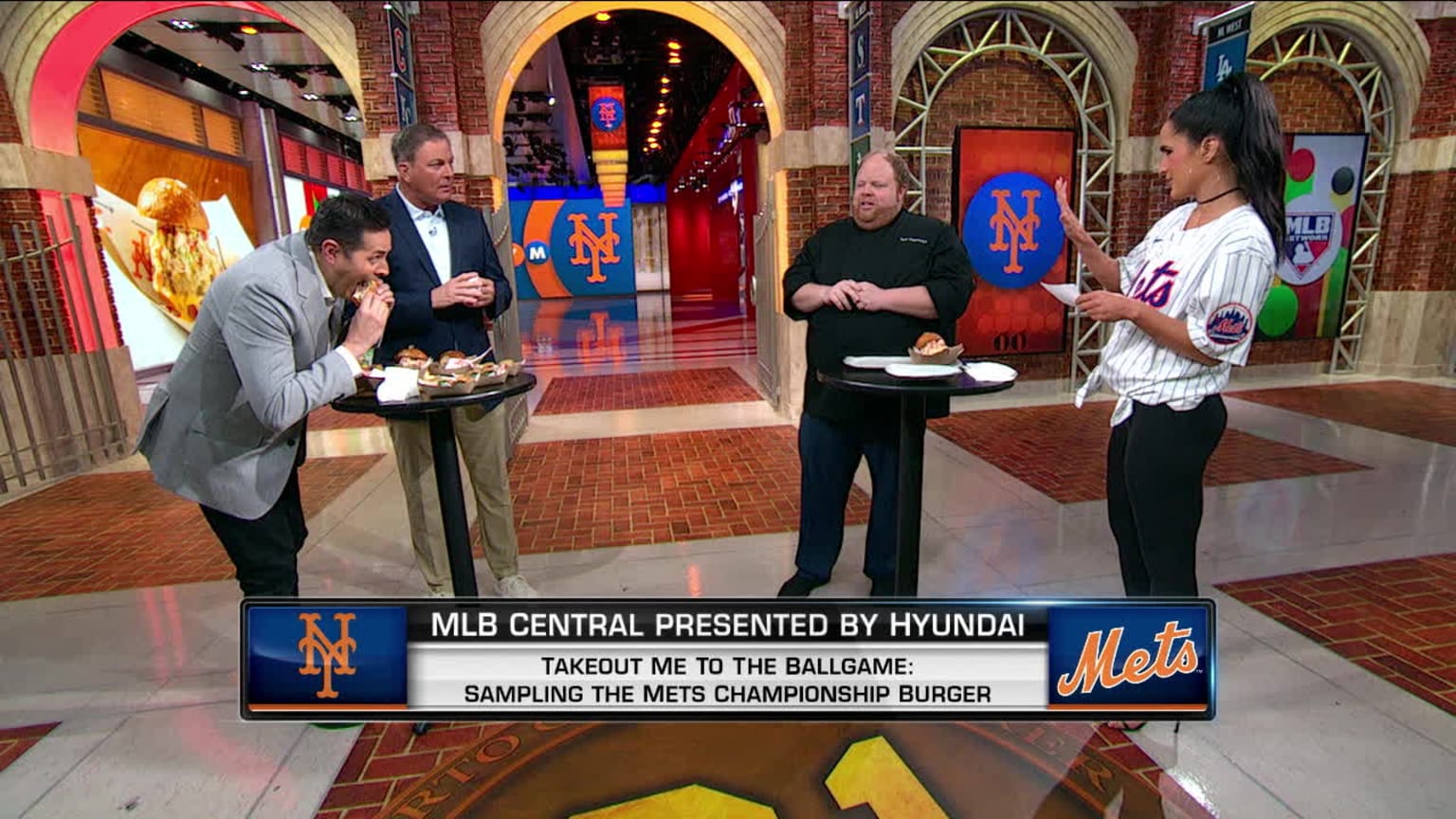 Eksterowicz on Championship Burger, Rainbow Egg Roll | 05/03/2024 | MLB.com