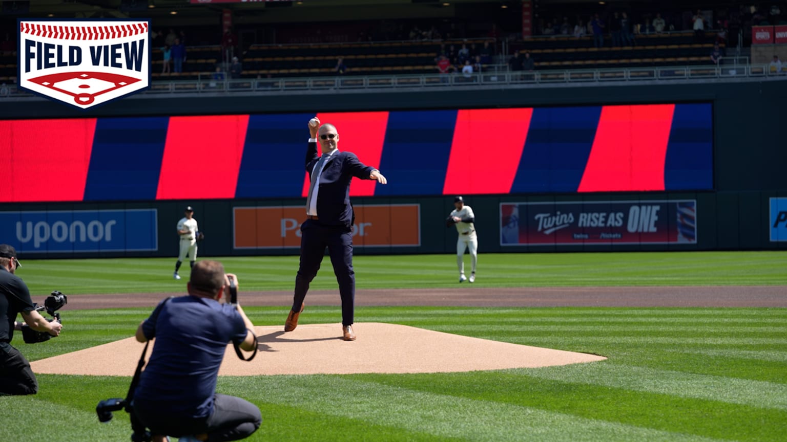 Field View: Joe Mauer's First Pitch | 04/13/2025 | Minnesota Twins