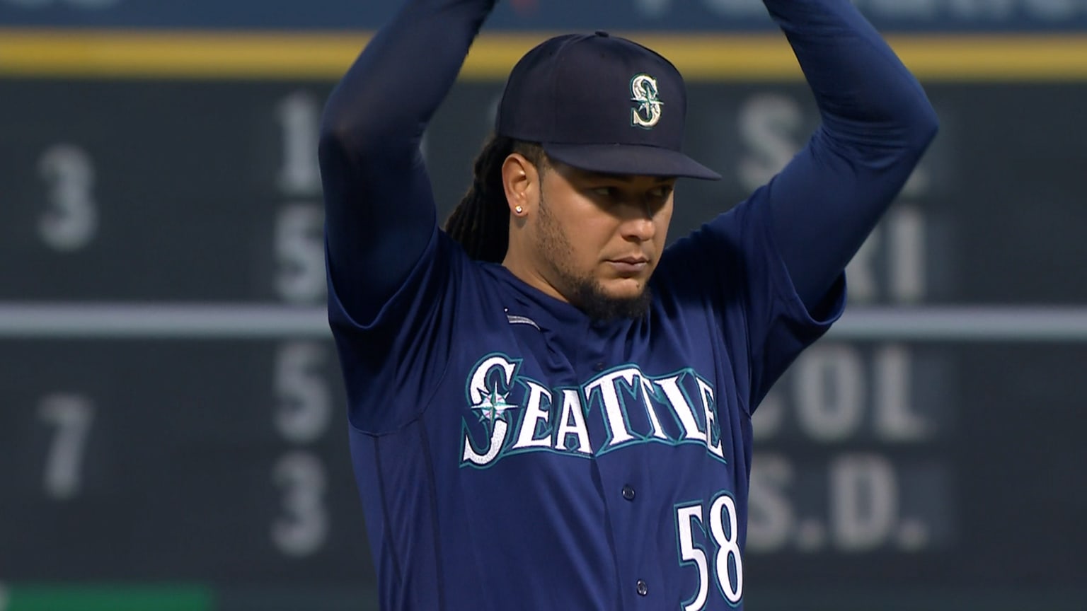 Luis Castillo lanza 7 sólidos innings ante Atléticos | 19/09/2023 | Los ...