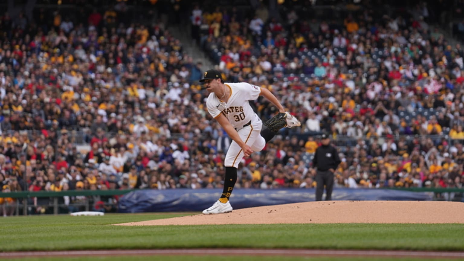 Paul Skenes' first Major League strikeout | 05/11/2024 | Pittsburgh Pirates