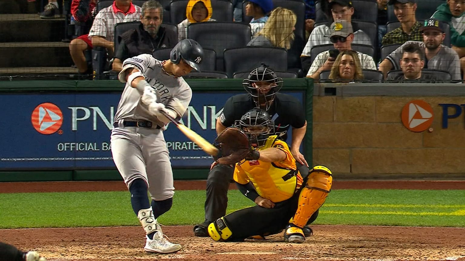 Oswaldo Cabrera cranks a solo homer in the 8th | 09/16/2023 | New York Yankees