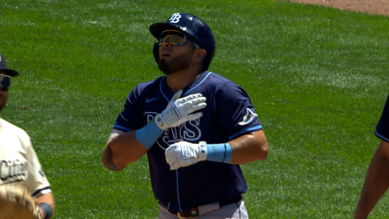 Jonathan Aranda impulsa con sencillo | 06/07/2025 | Los Rays de Tampa Bay