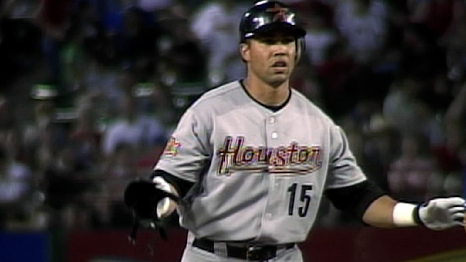 Carlos Beltrán collects two hits in his Astros debut | 06/25/2004 | MLB.com