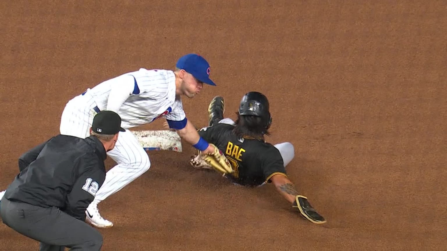 Ji Hwan Bae second-base steal is overtuned | 06/13/2023 | Chicago Cubs