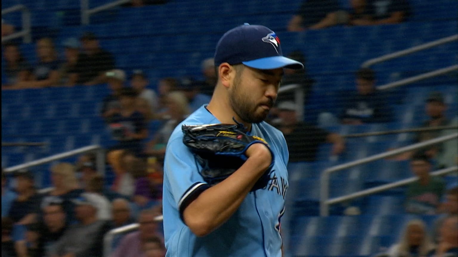 Yusei Kikuchi strikes out Taylor Walls swinging | 05/24/2023 | Toronto ...