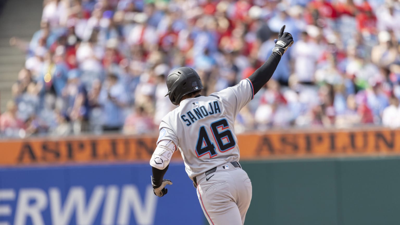 Javier Sanoja collects first homer, five RBIs | 04/20/2025 | MLB.com