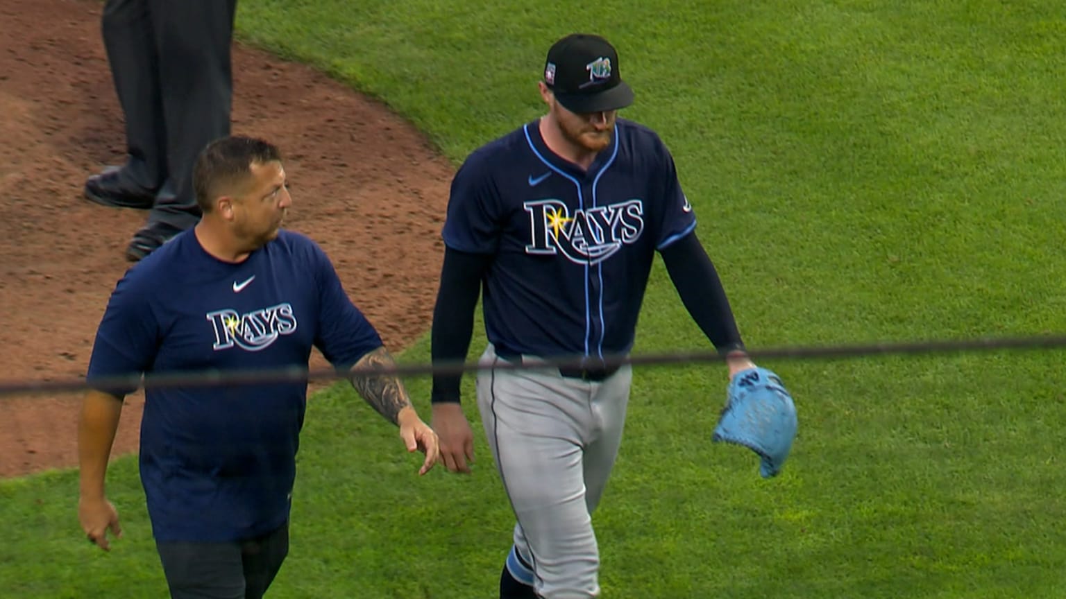 Bryan Baker exits the game with right calf strain | 07/26/2025 | Tampa Bay Rays