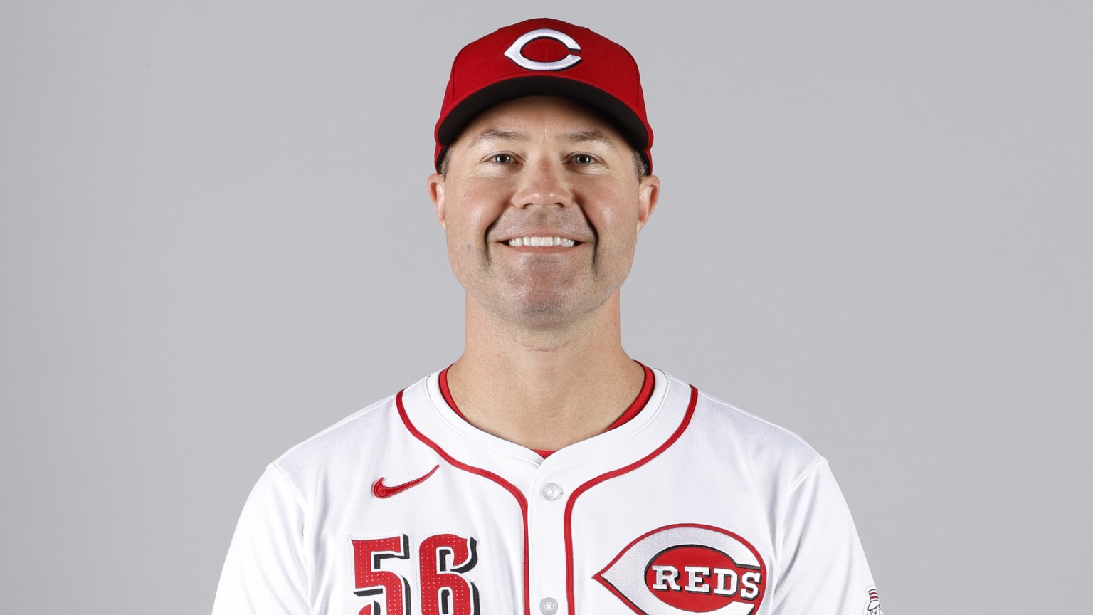 D-backs hire J.R. House as third base, catching coach | 11/04/2025 ...