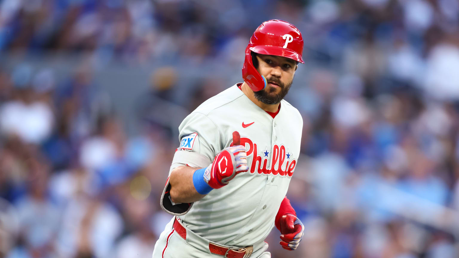 Kyle hits it a mile! 🏃‍♂️ | 06/10/2026 | Philadelphia Phillies