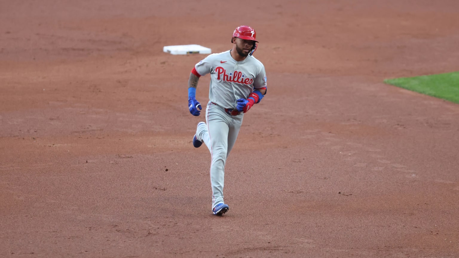 Sosa sends one out 😎 | 06/13/2026 | MLB.com