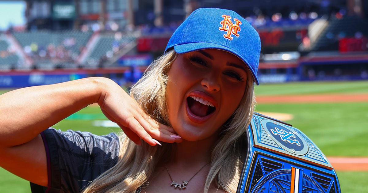 Celeb First Pitches - MLB Stories