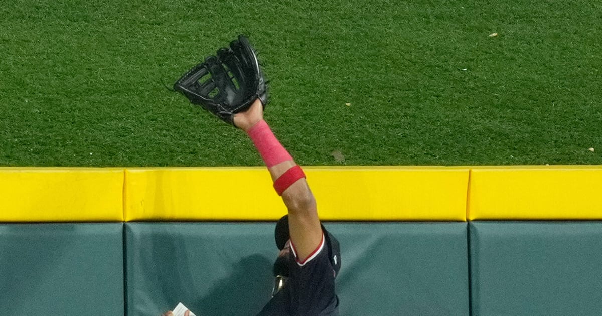 MLB Stories - 2023 home run robberies