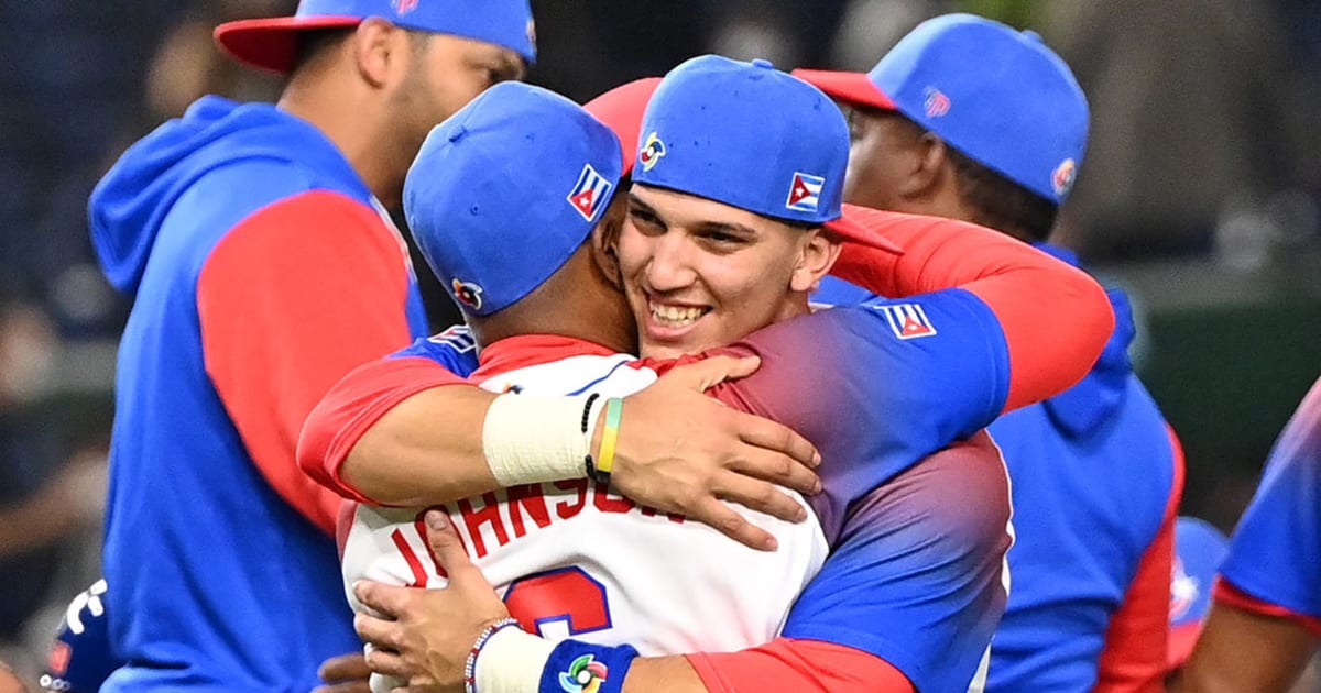 MLB Stories - Cuba advances to semifinals