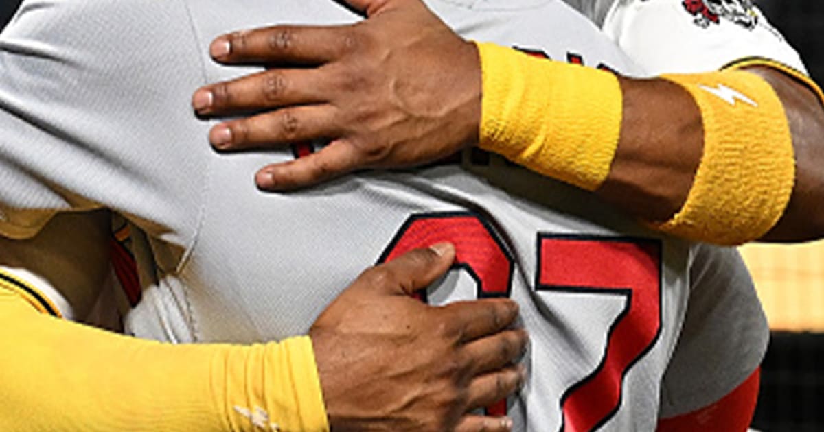 Family members in same game - MLB Stories