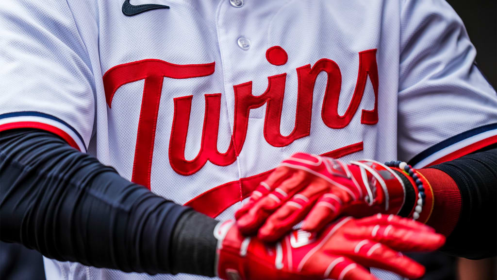 Season Ticket Benefits - Access | Minnesota Twins