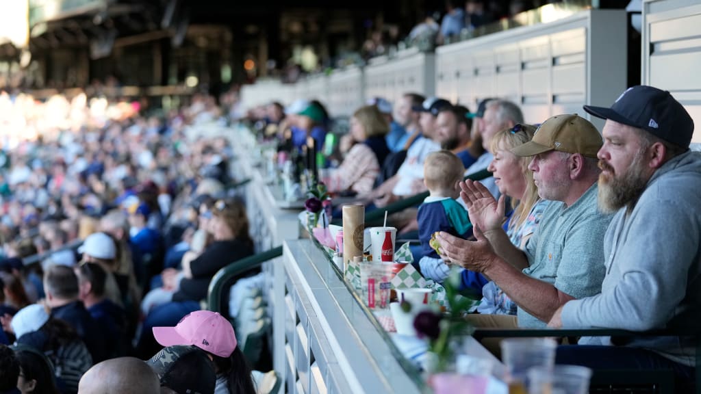 Mariners | Premium | Terrace Club | Loge Boxes | Seattle Mariners